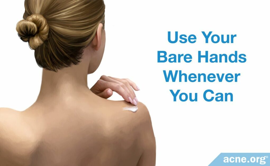 How To Apply Skin Care Products to Your Back - Acne.org